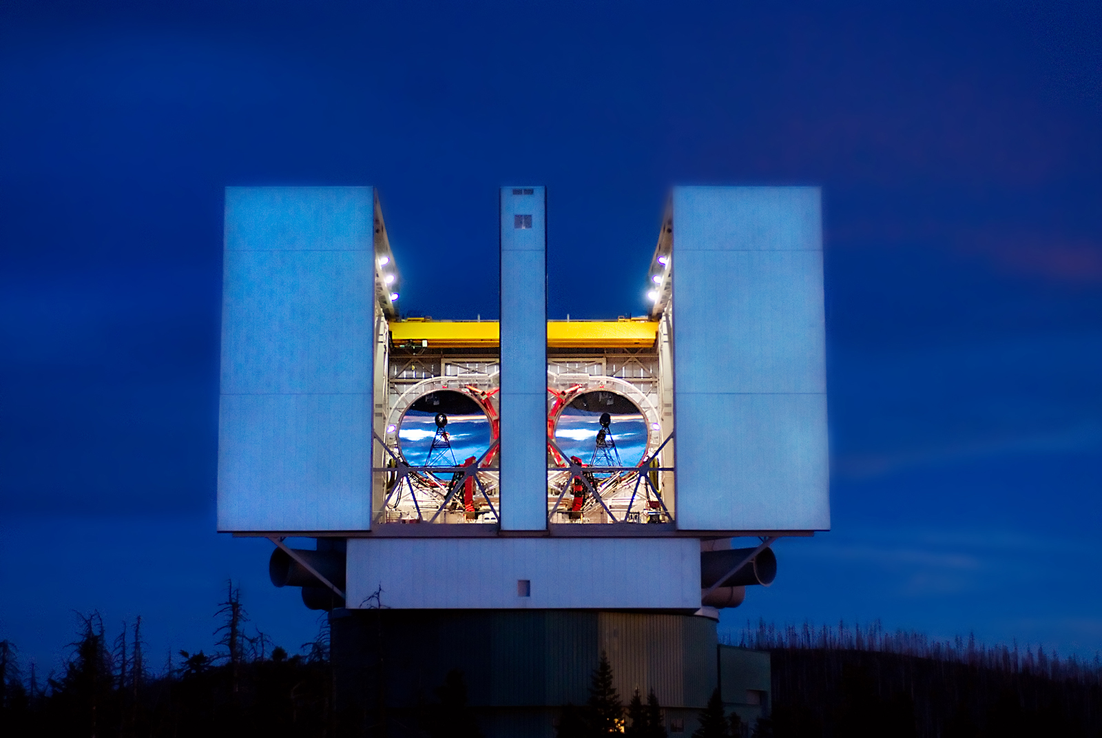 Large Binocular Telescope Observatory